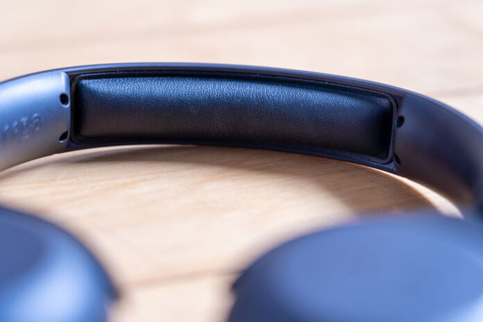 Philips UpBeat UH202 Review - Great Sound & Battery Life